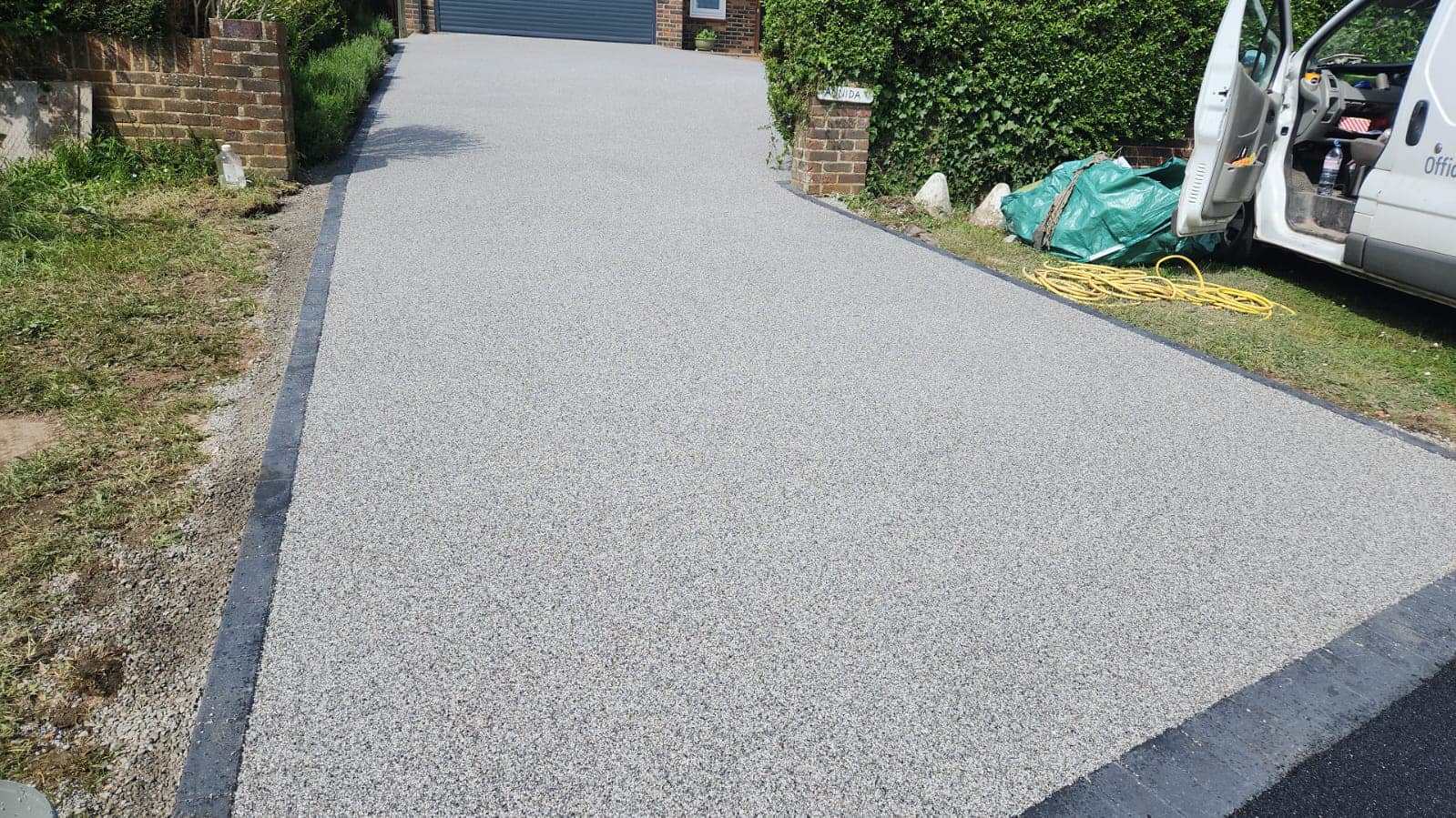 Crown Resin | Expert Resin Driveways, Paths & Patios